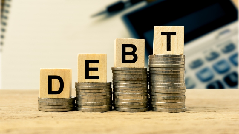 What Happens to Your Debt After You Die? (Who Actually Pays It ...
